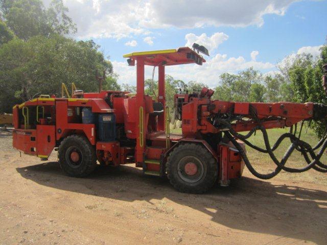 Sandvik Axera D07-S-260 Twin Boom Rig – UNIT # 41 (YEAR 2002) $240,000.00 PLUS GST